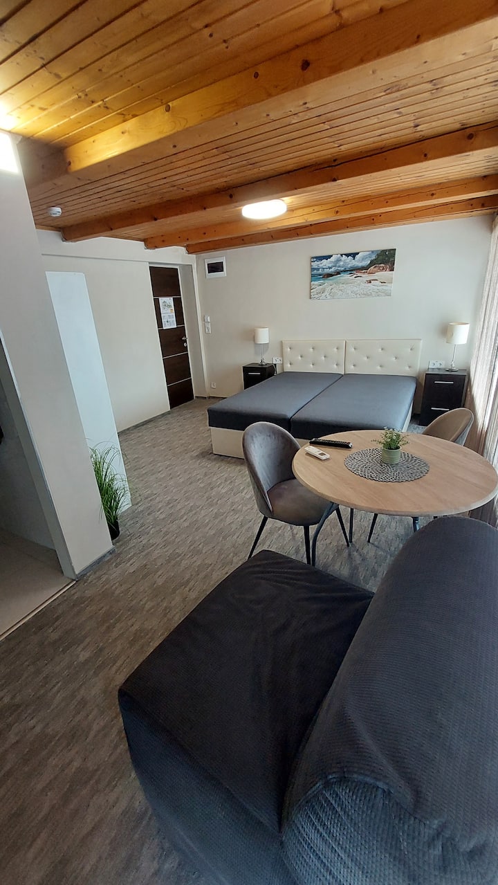 Kinizsi Udvar-2 Fős Apartman(12,13,14) - Balatonlelle