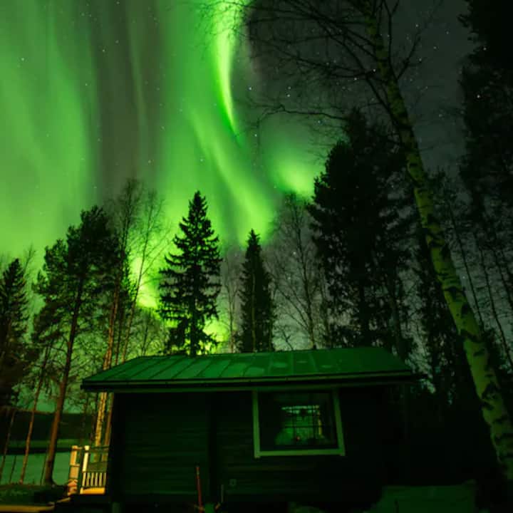 Pihamökki Järven Rannalla - Rovaniemi