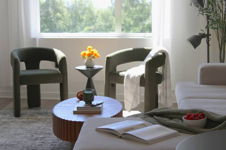 Valencia | Modern Luxury 1bd 1ba W/amenities - Irvine, CA