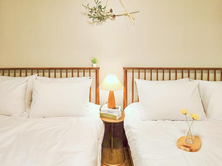 서울여행/Kspodome/잠실10분/4bed(q)/8인숙소/롯데타워/롯데월드/코엑스/jyp - 경안동