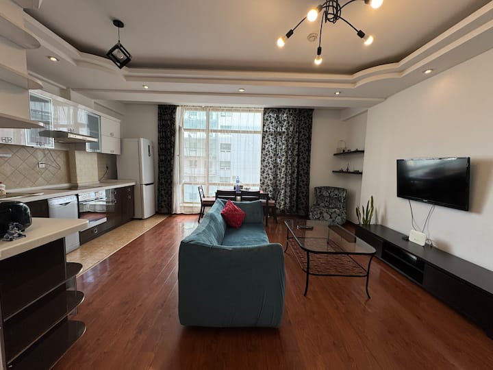 2br Next To Main Square. - Ulaanbaatar