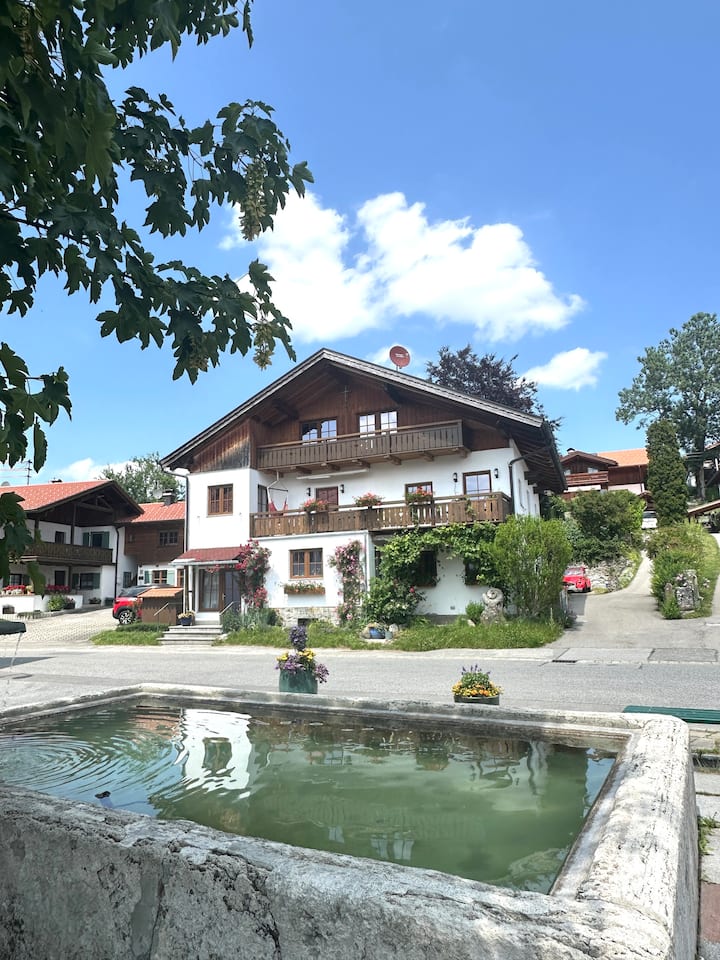 Stilvoll Erholen Mit Bergblick - Bad Bayersoien