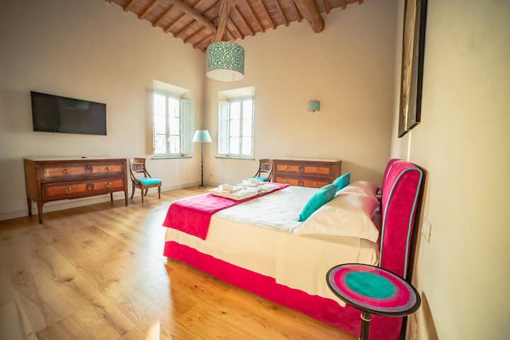 Villa Tonelli Boutique B&b - Matrimoniale Deluxe - Rosignano Marittimo