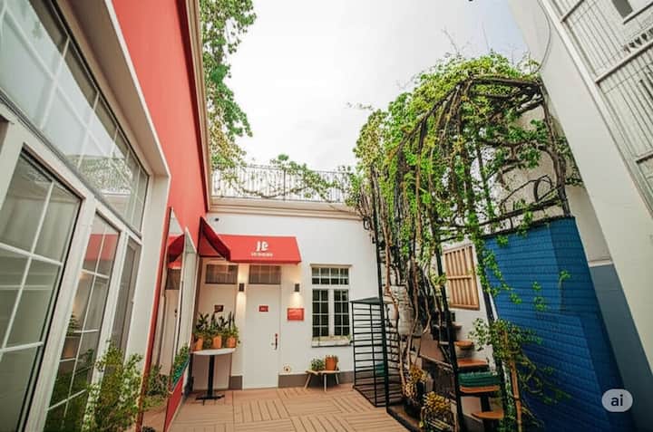 R Studios Courtyard Old Baku - Baku