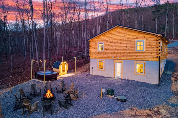 River Access | Bbq | Fire-pit | Hot Tub | Sauna - Shenandoah, VA