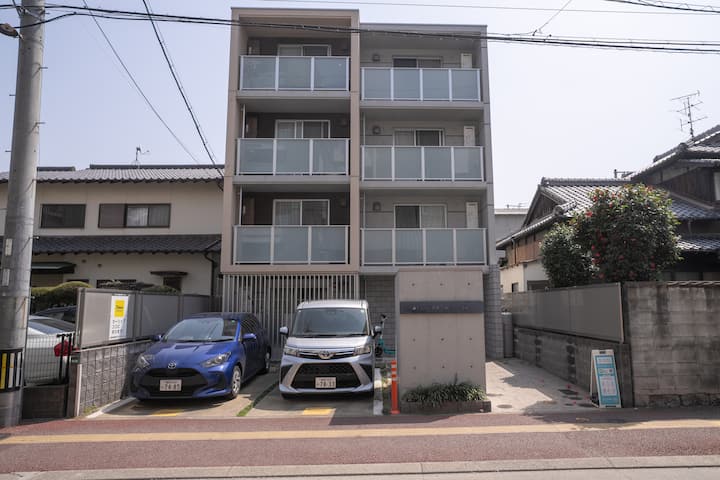 【家族旅行に最適】駅徒歩7分|天神4分|暮らすように滞在&子連れに|アート| Seedsstay| - Fukuoka
