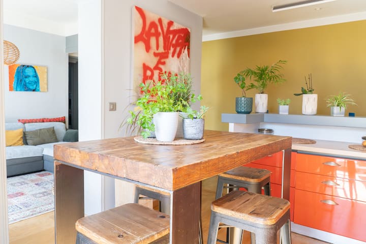 64m2- Stationnement Facile - Saint Charles - Biarritz