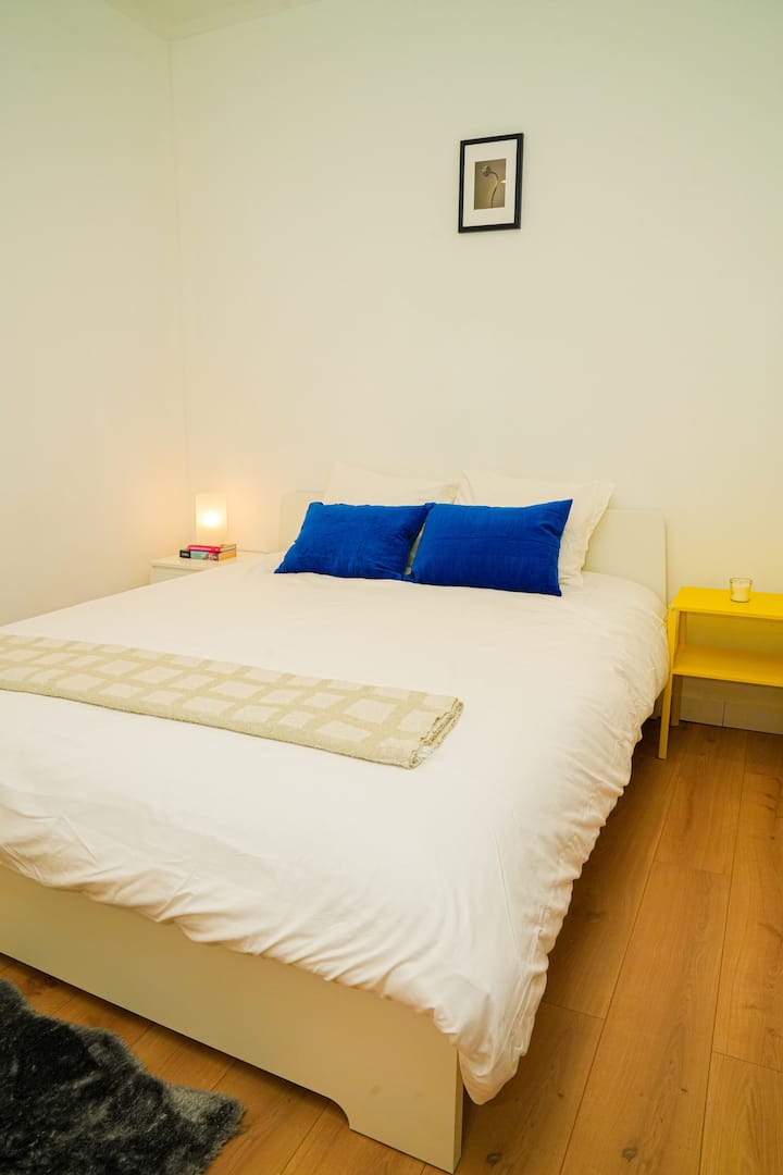 1br & 1lr Apt. For 4p; 15 Min Walk To City Center - Ghent, Belgium