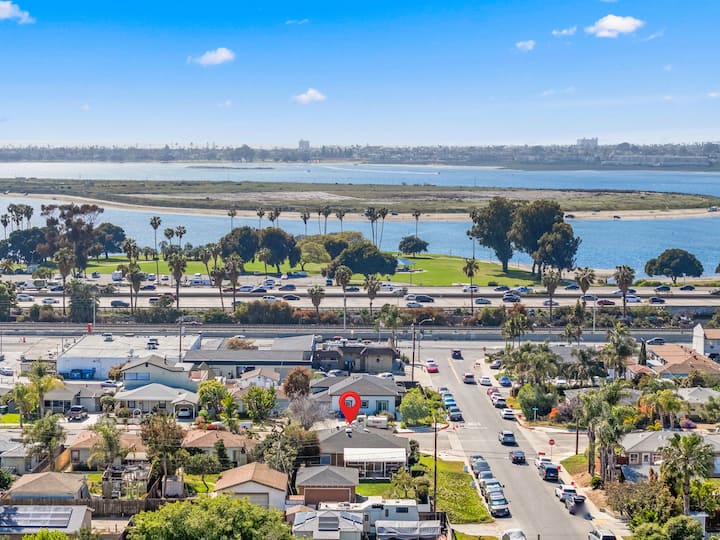 Spacious Mission Bay Home/yard - Family Friendly - SeaWorld San Diego, San Diego