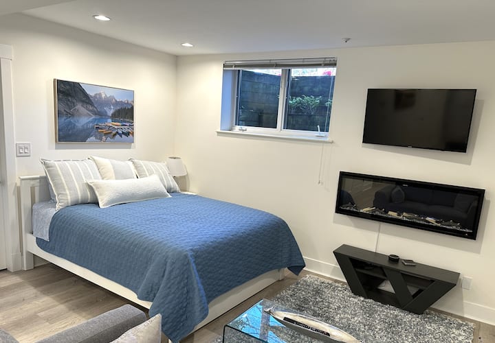 The Pacific Spirit Executive Class Studio - 밴쿠버