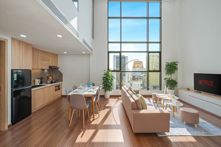 2br Skyline Views Central Duplex 100m² - Vietnam