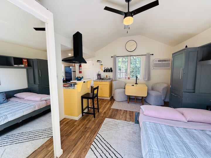 Quaint Private Cottage In El Dorado Wine Country - Pollock Pines, CA