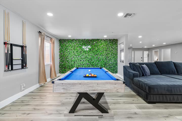 Strip> 12min~ Gym~ Pool Table ~Big Groups Welcome! - Las Vegas, NV