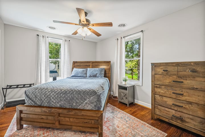 Historic Hill City Retreat- 10min To Lu/3min To Ul - Lynchburg, VA