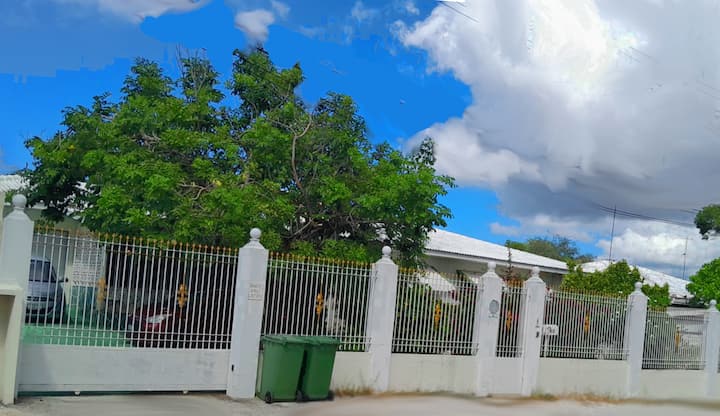 Trinitaria Den Garden House - Curaçao