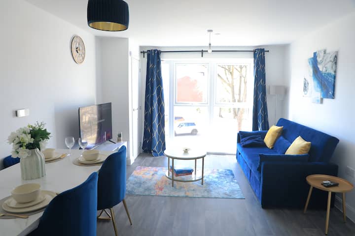 Stylish 2-bedroom Apt | Central Birmingham|parking - Birmingham