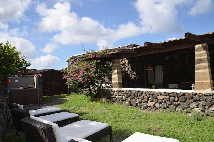 Pantelleria Dammuso Gaia - Pantelleria