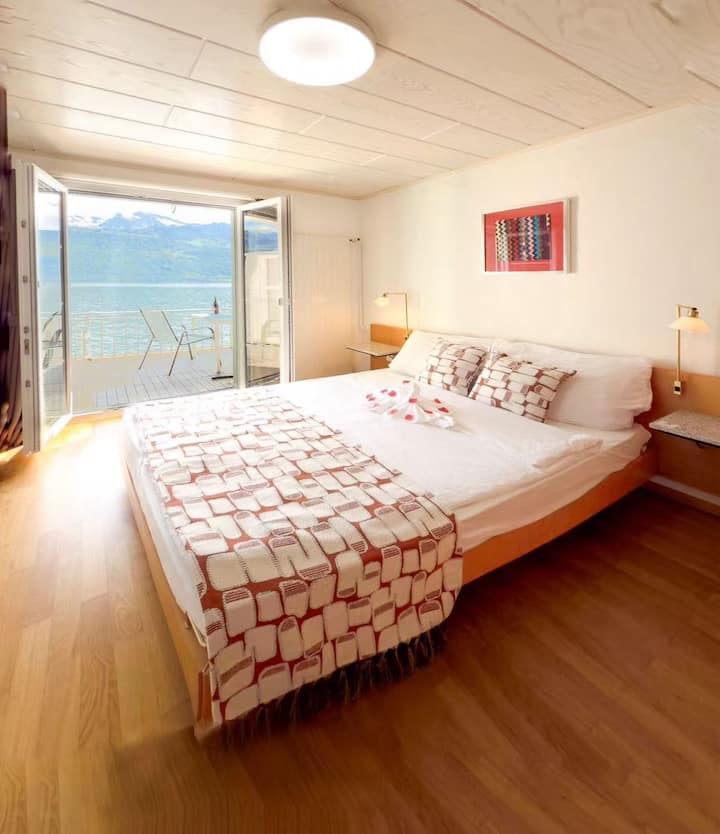 Seeblick Doppelzimmer& Frühstück&balkon - Weggis