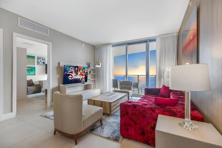 Ventur Luxe Condo L Oceanview | Gym, Beach Access - Hollywood, FL