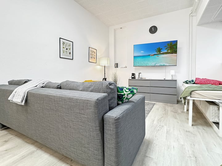 Zentrales Apt Für 6 In Esslingen - Esslingen