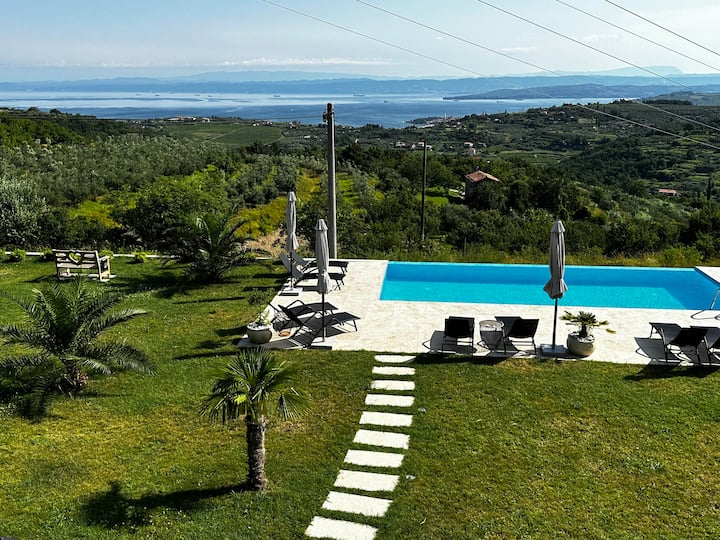 Apartment Melipu1 With Pool And Park, Age 15+ - Koper