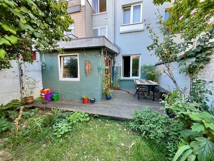 Appartement Spacieux Et Confortable Avec Jardin - Forest