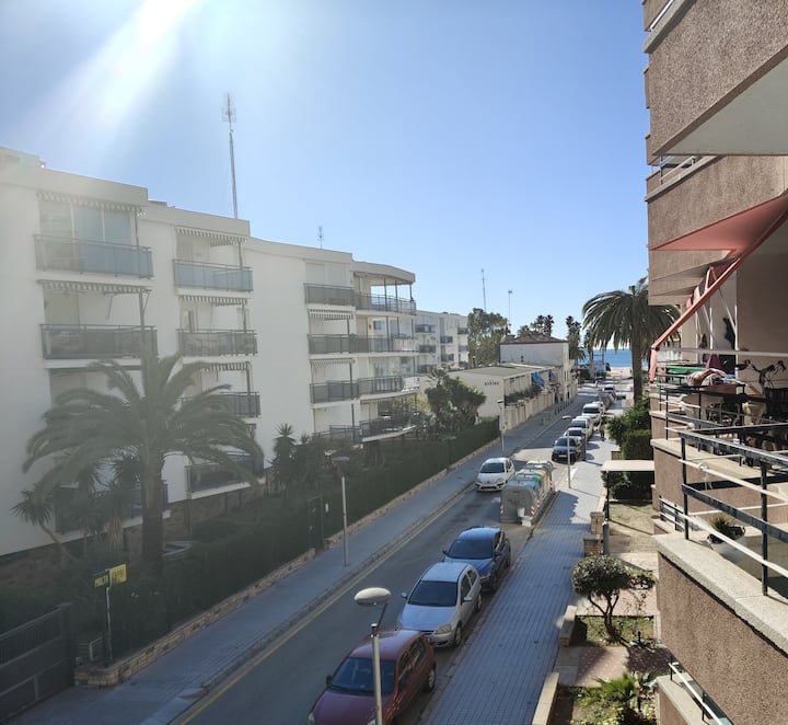 Charmant Studio Pour 4 Personnes, Plage A 3 Mn. - Salou