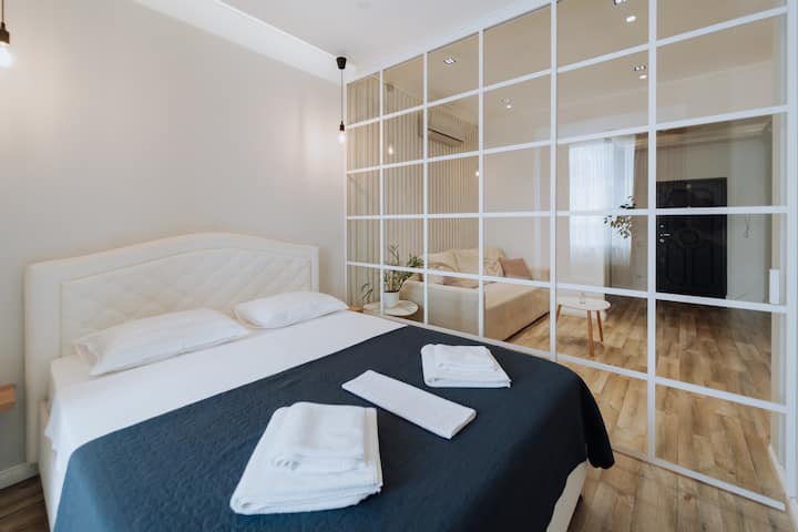 Modern Studio • Near Stefan Cel Mare Blvd - Moldova