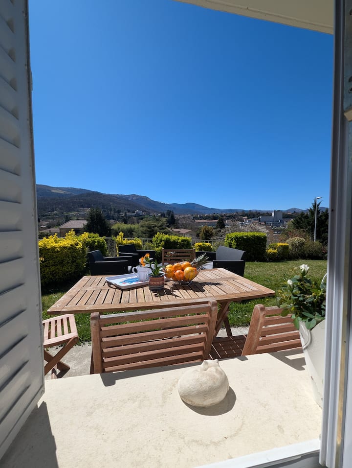 Le Jardin Secret – Vue Sur Le Château - Parking - Foix