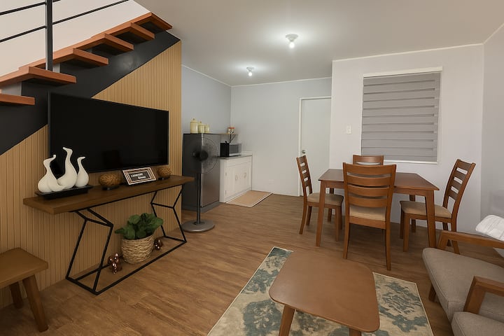 House Near Caleruega Chapel & Twin Lakes Tagaytay - Alfonso