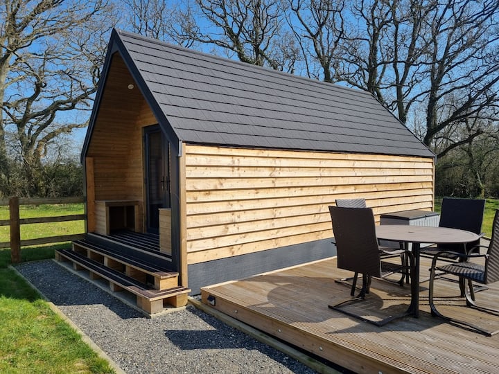 Pierrot Cabin In Rural Sussex - Uckfield