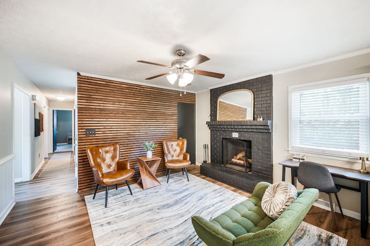 Beautiful Sunlit House - Close To Lu And Lgh - Lynchburg, VA