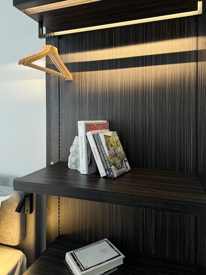 2 Bedroom With Den Deluxe - New York