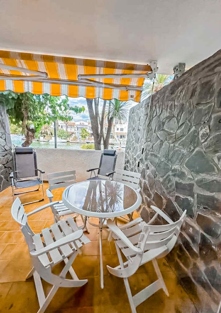 La Terrasse Vue Sur Canal - Empuriabrava