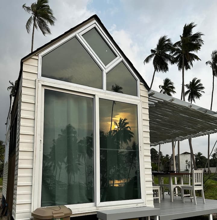 Beachfront Tiny House By Thaniie - Ko Samui