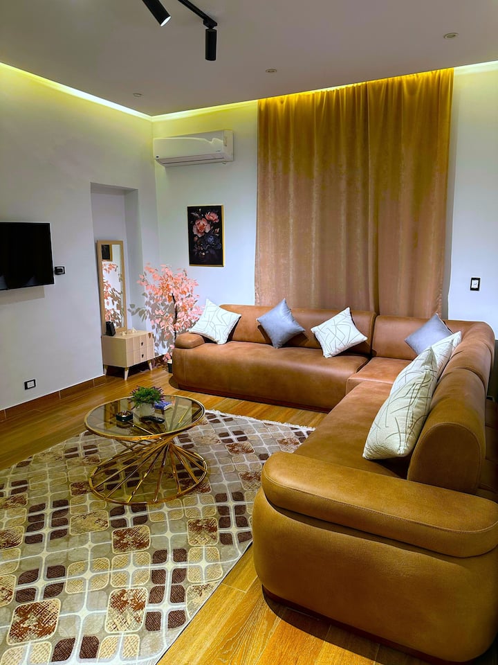 Family Apartment Downtown Cairo1 - Caïro