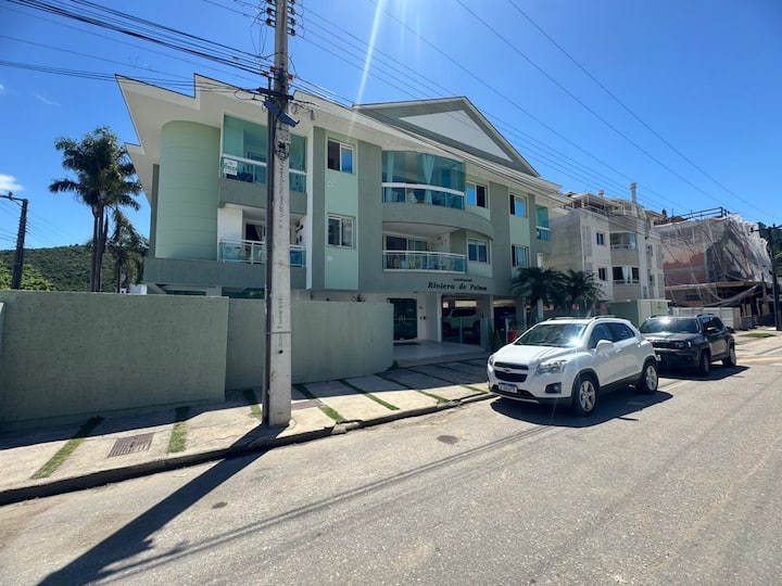 3 Dormitórios Perto Da Praia - Governador Celso Ramos