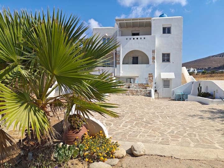 One Bed Apartment In Kastraki, Naxos. - Naxos