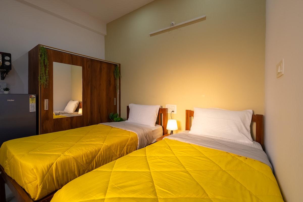 HW 17th Main Couple Friendly Room à HSR - 3 - Airbnb