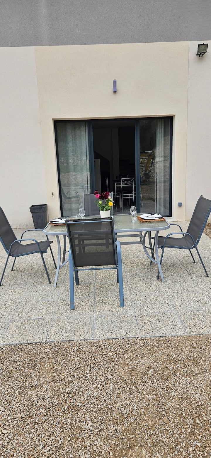 Duplex 2 Chambres Max 4 Pers. - Suze-la-Rousse
