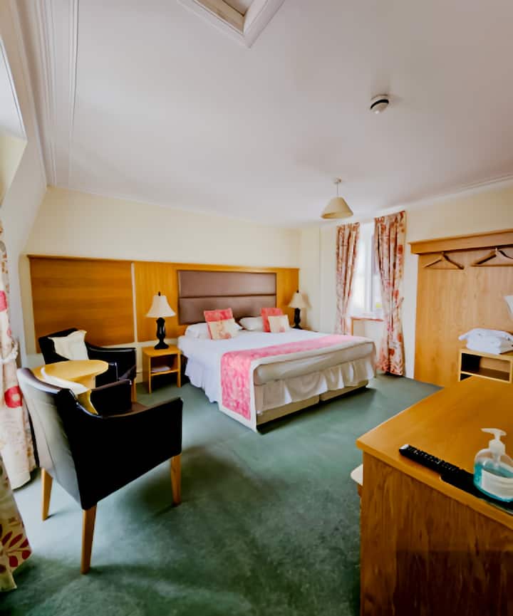 Station Hotel-double Room - Cullen