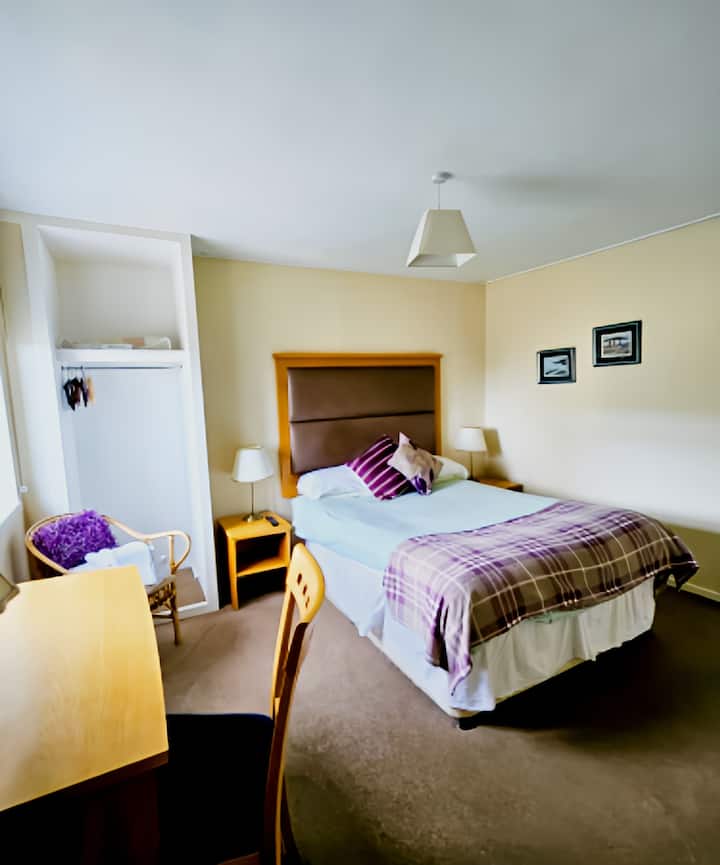 Station Hotel-double Room - Cullen