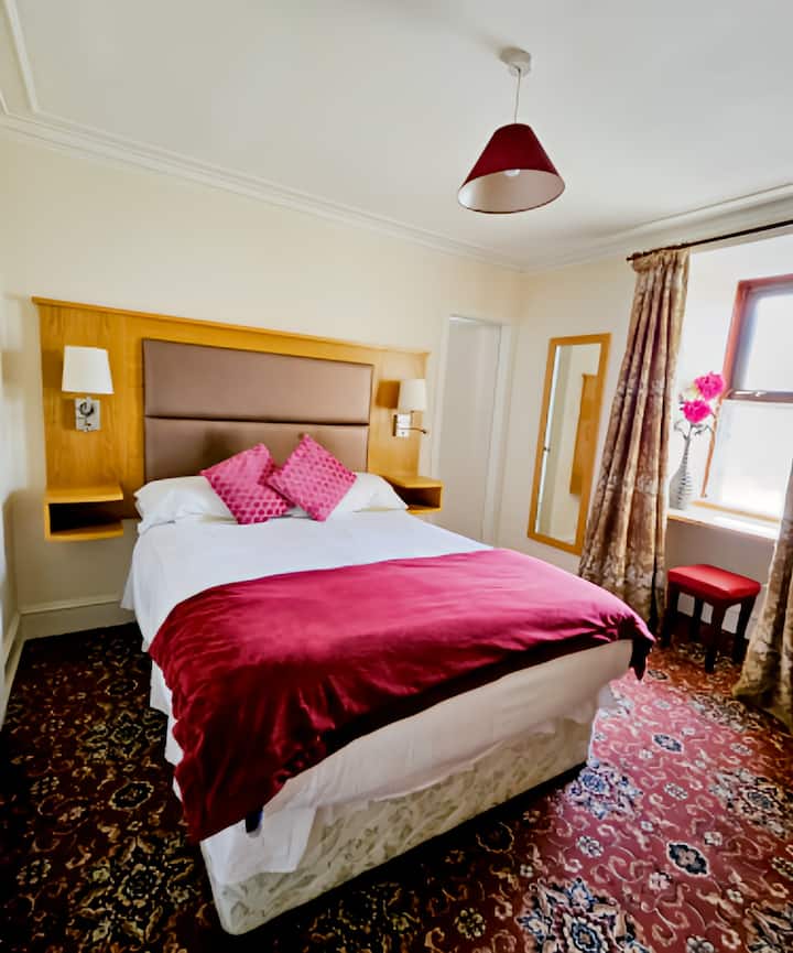 Station Hotel-double Room - Cullen