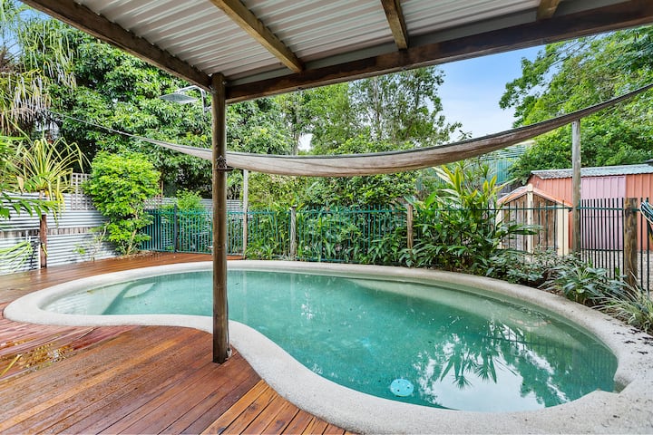 Pet-friendly Home With Private Pool - Cairns