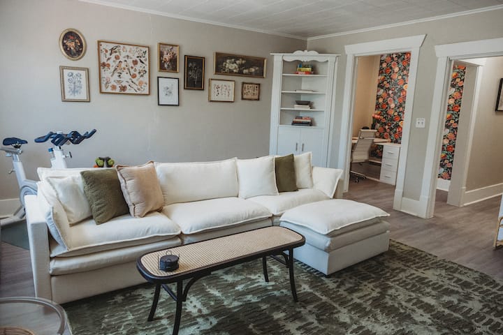 The Bloom On Elm - Casper, WY