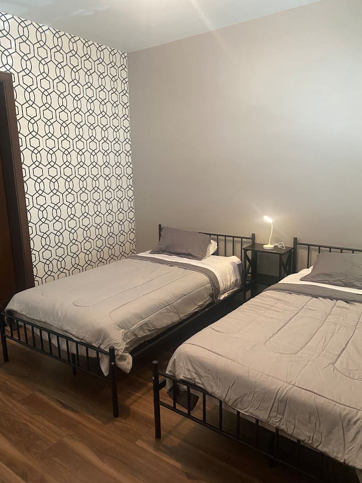 Amplia Residencia En Fracc. Privado - Saltillo