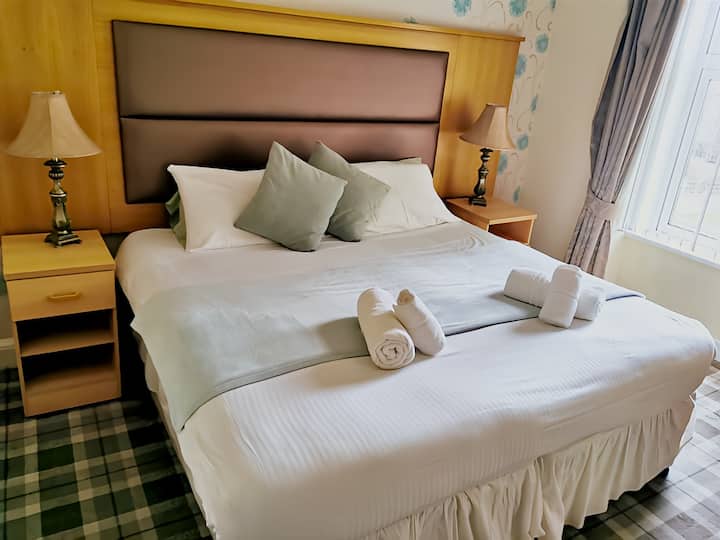 Station Hotel-double Room - Cullen