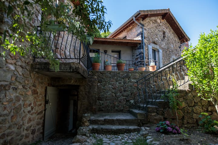 Bleu Châtaigne - Vals-les-Bains