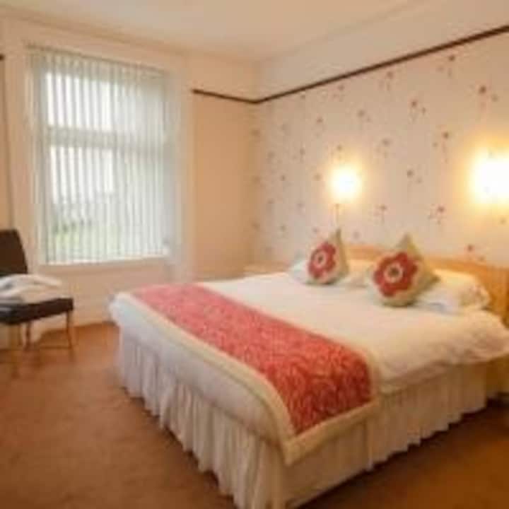 Station Hotel-family Suite Room - Cullen