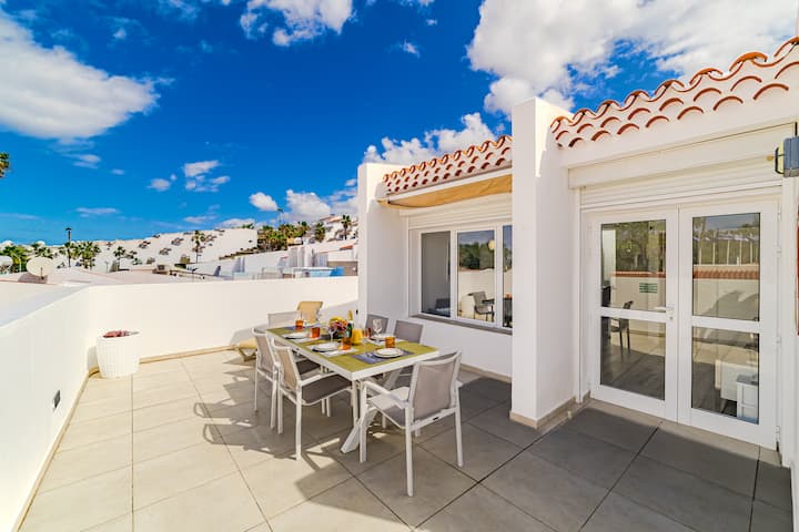 3 Bedrooms Apartment In Island Village Pool View - Costa Adeje